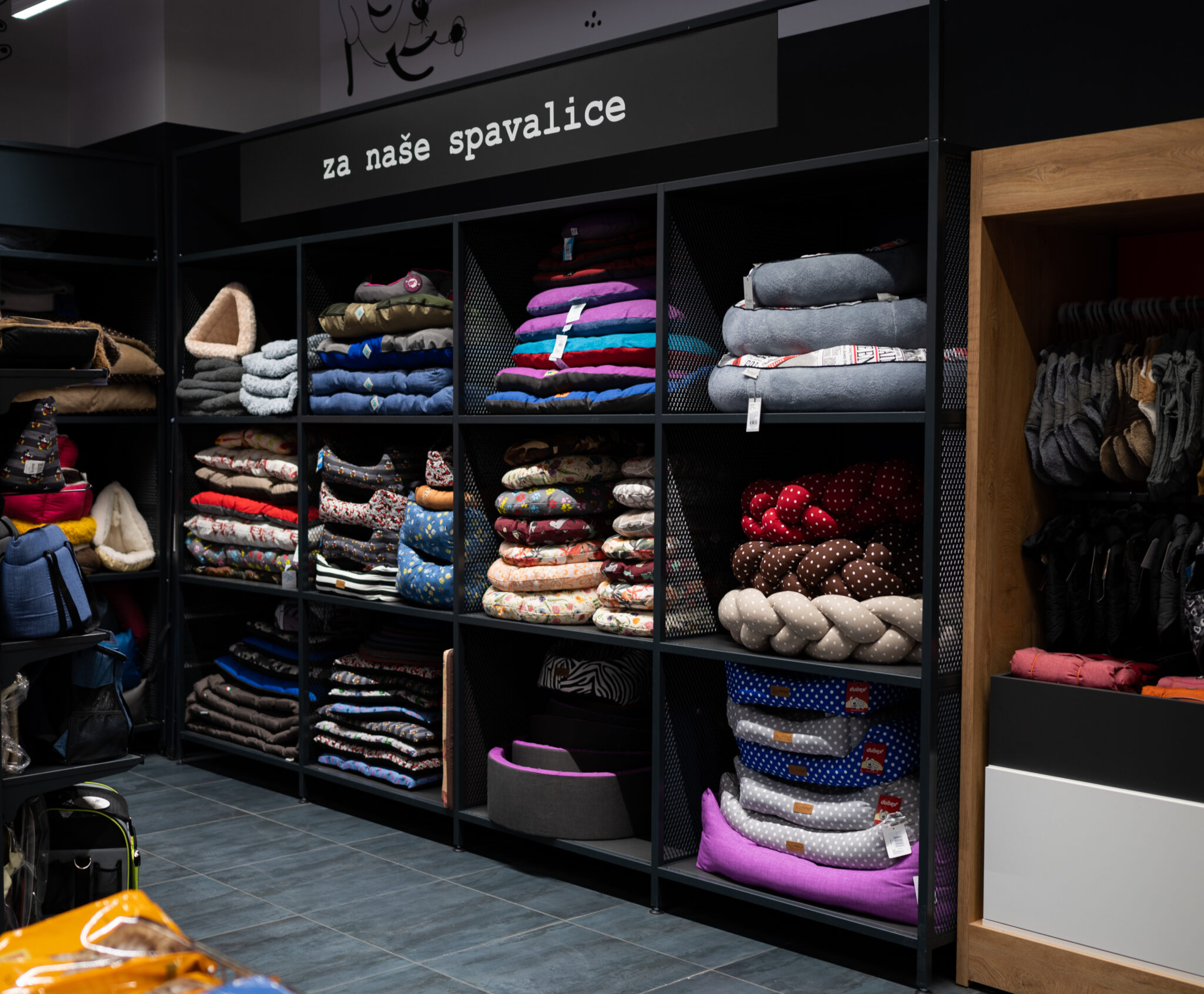 PET CENTAR – OMILJENA TRGOVINA KUĆNIH LJUBIMACA - Z centar